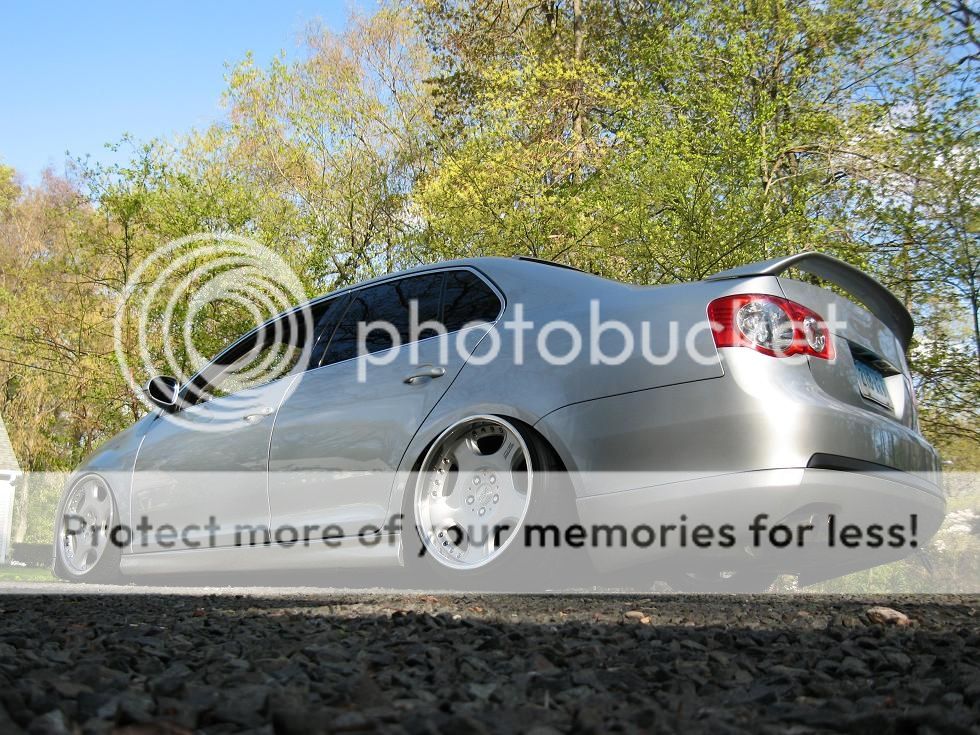 OZ OPERA II 18x9+25 18x11+25 | VW GTI MKVI Forum / VW Golf R Forum / VW ...